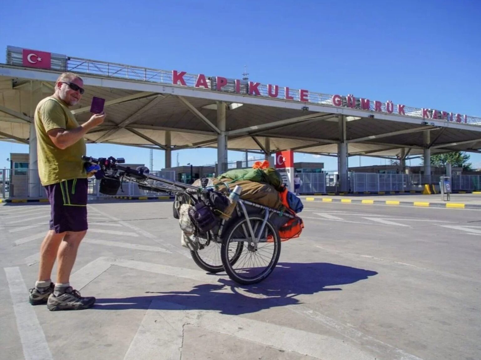 The Longest Walk in the World » Explorersweb