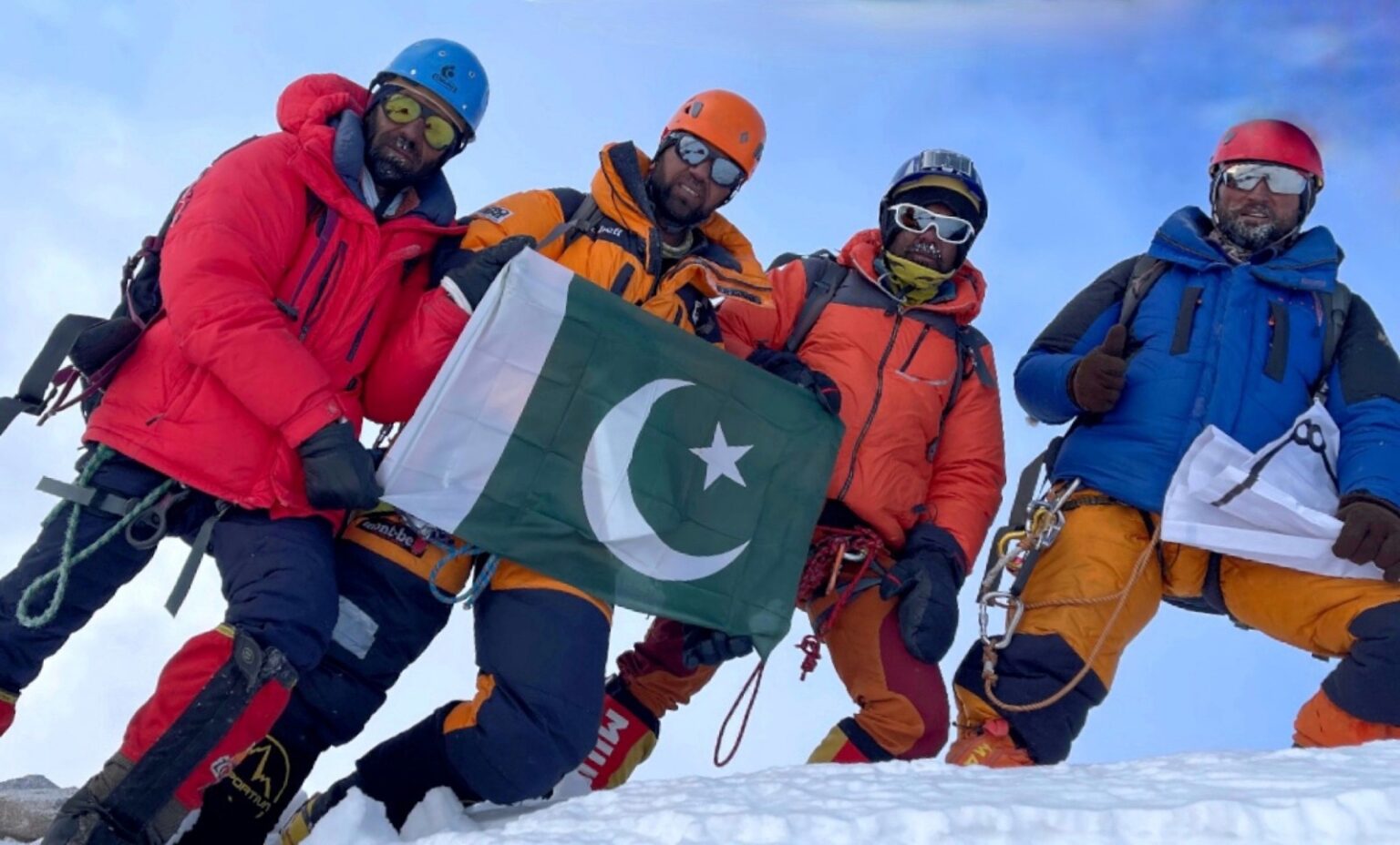 The Hindu Kush and the First Ascent of Tirich Mir » Explorersweb